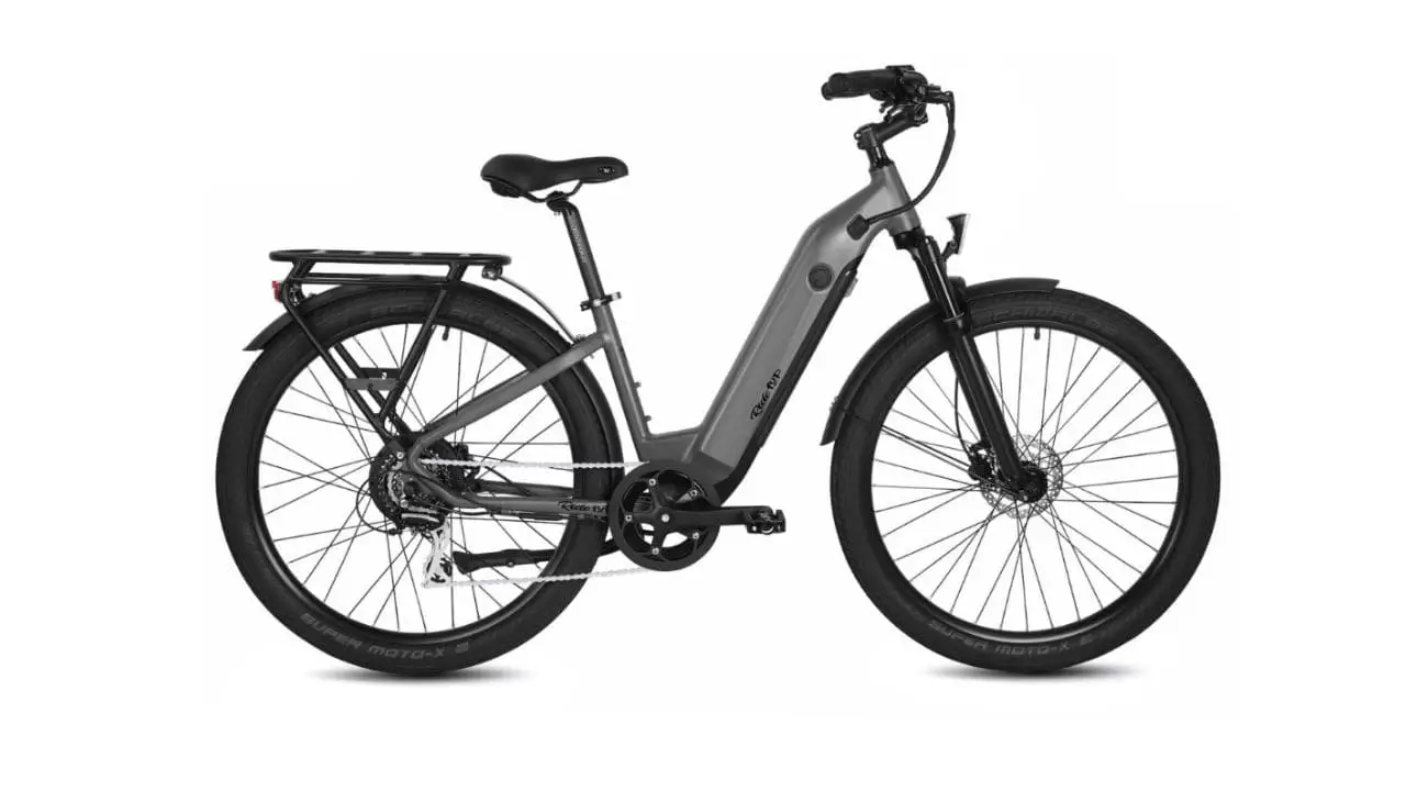 10 Best Electric Bikes for Short Females in 2024